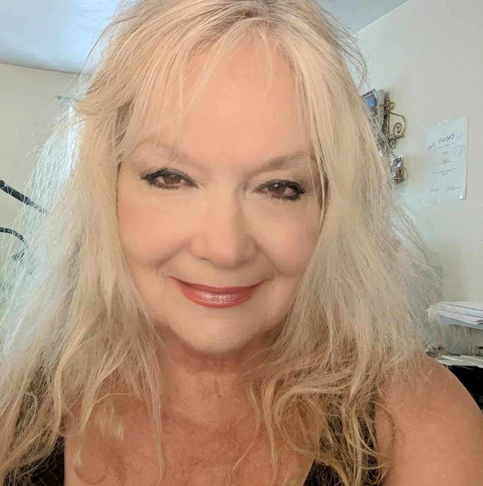 RISING FROM THE ASHES! – THE MEMOIRS OF SUMMER RAY